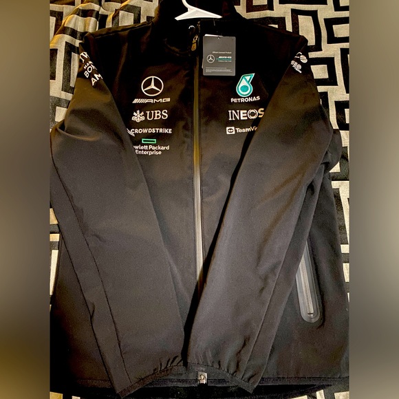 Mercedes AMG Petronas | Jackets & Coats | Mercedes Amg Petronas F 222 ...